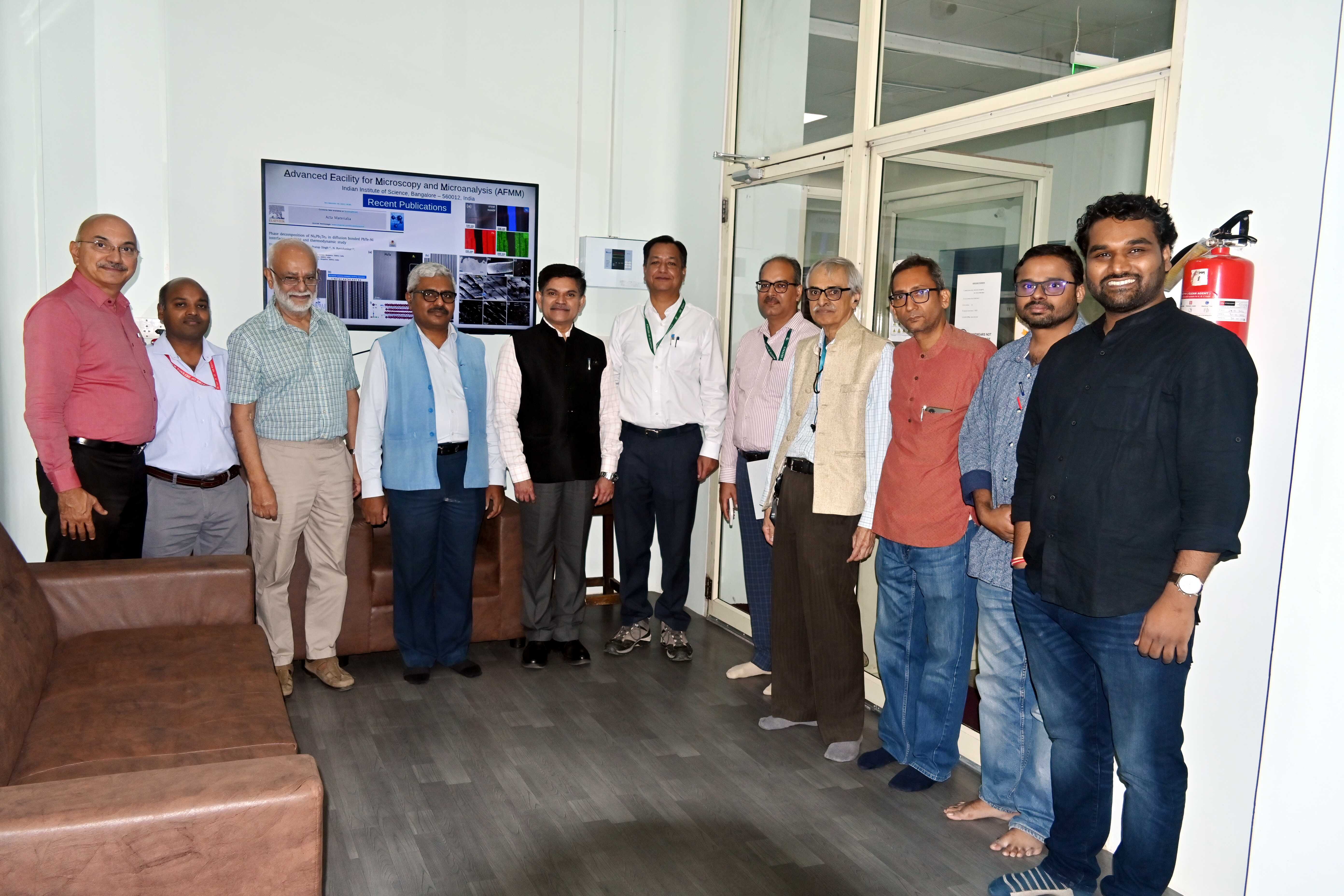 Gallery- Advanced Facility for Microscopy and Microanalysis